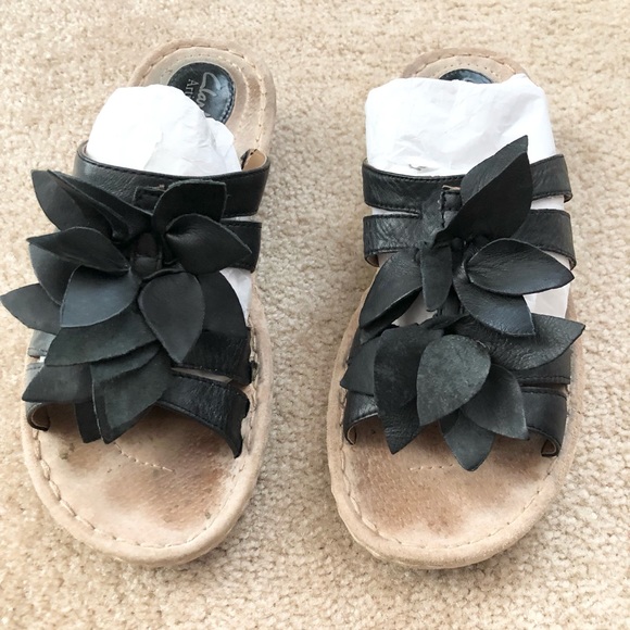 Clarks | Shoes | Clark Artisan Sandals Black | Poshmark